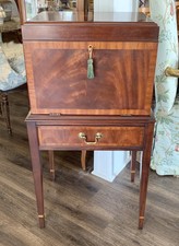 Antique Queen Anne Chests - HiCollectors